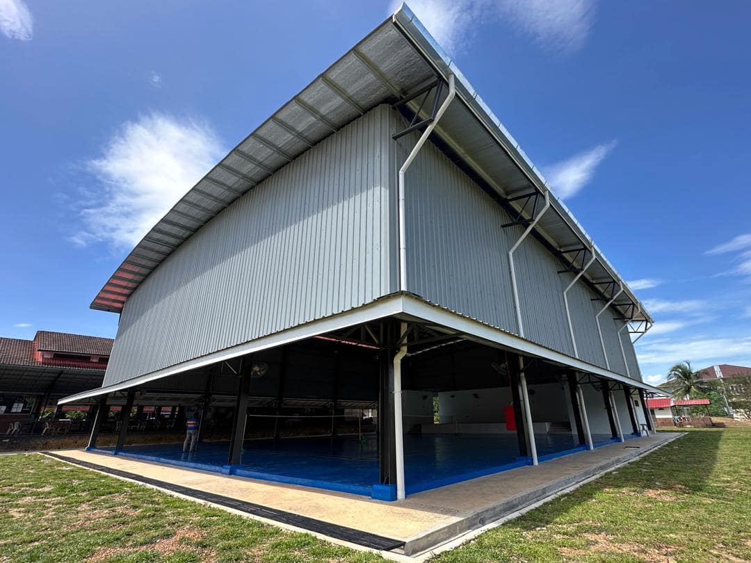 Pembinaan Dewan Terbuka Sekolah Seri Wang SG Petani Kedah - NYE Builder